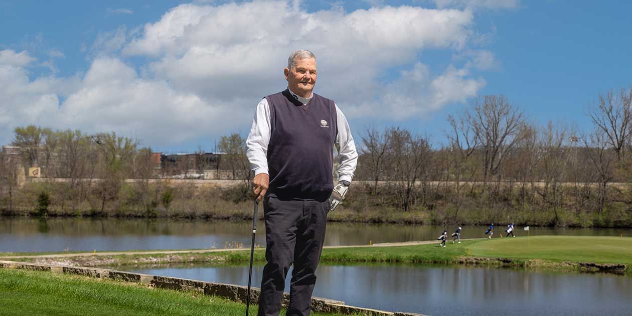 GIVE Program Teaches Golf to Wounded Iowa Veterans | University of Iowa
