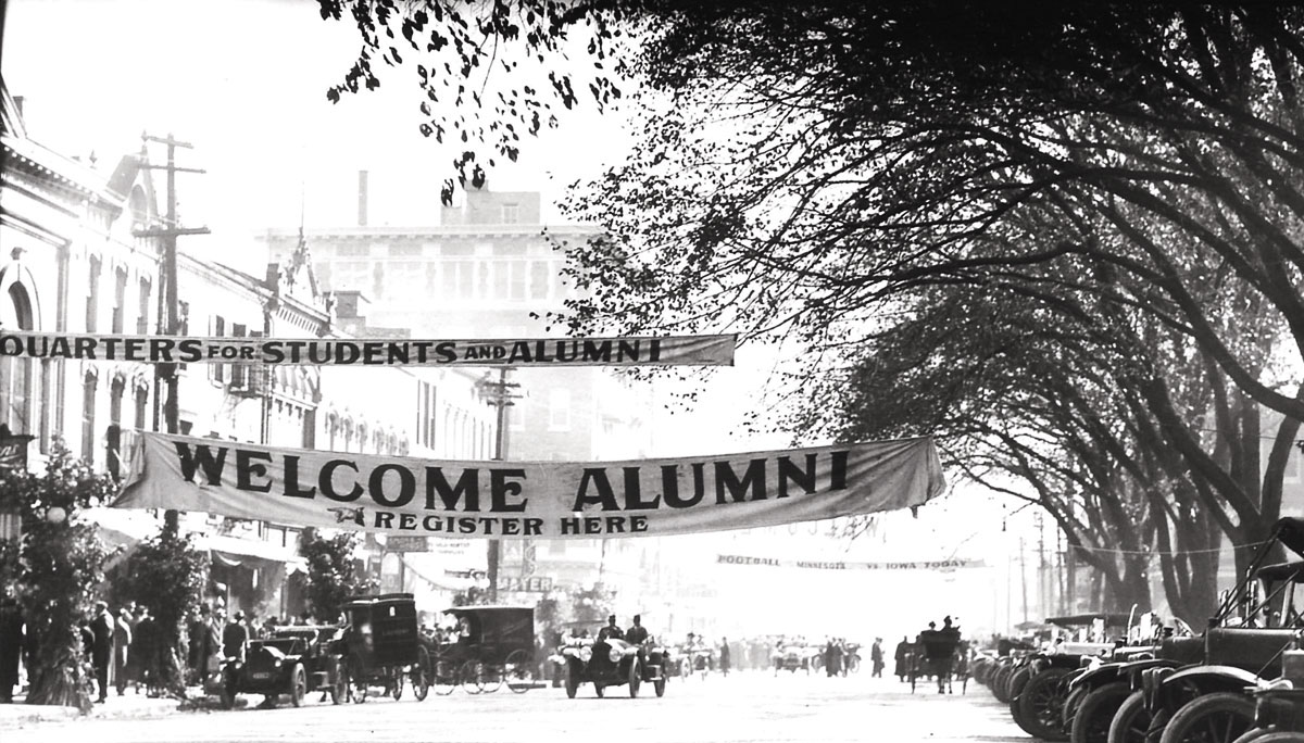 Your Guide to University of Iowa Homecoming | University of Iowa