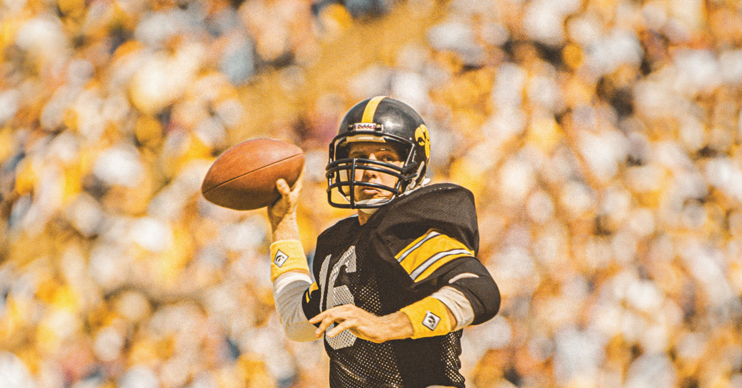 The Long Road Home: Chuck Long Returns for Hawkeye Homecoming ...